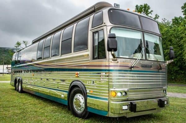 How To Upgrade Your Luxury Prevost Motorhome Battery System
