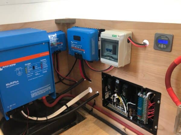 Battery System Monitors | Battle Born Batteries