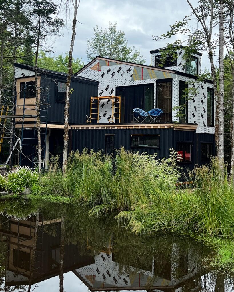 Off-Grid Living: 5 Different Types of Off-Grid Homes | Battle Born ...